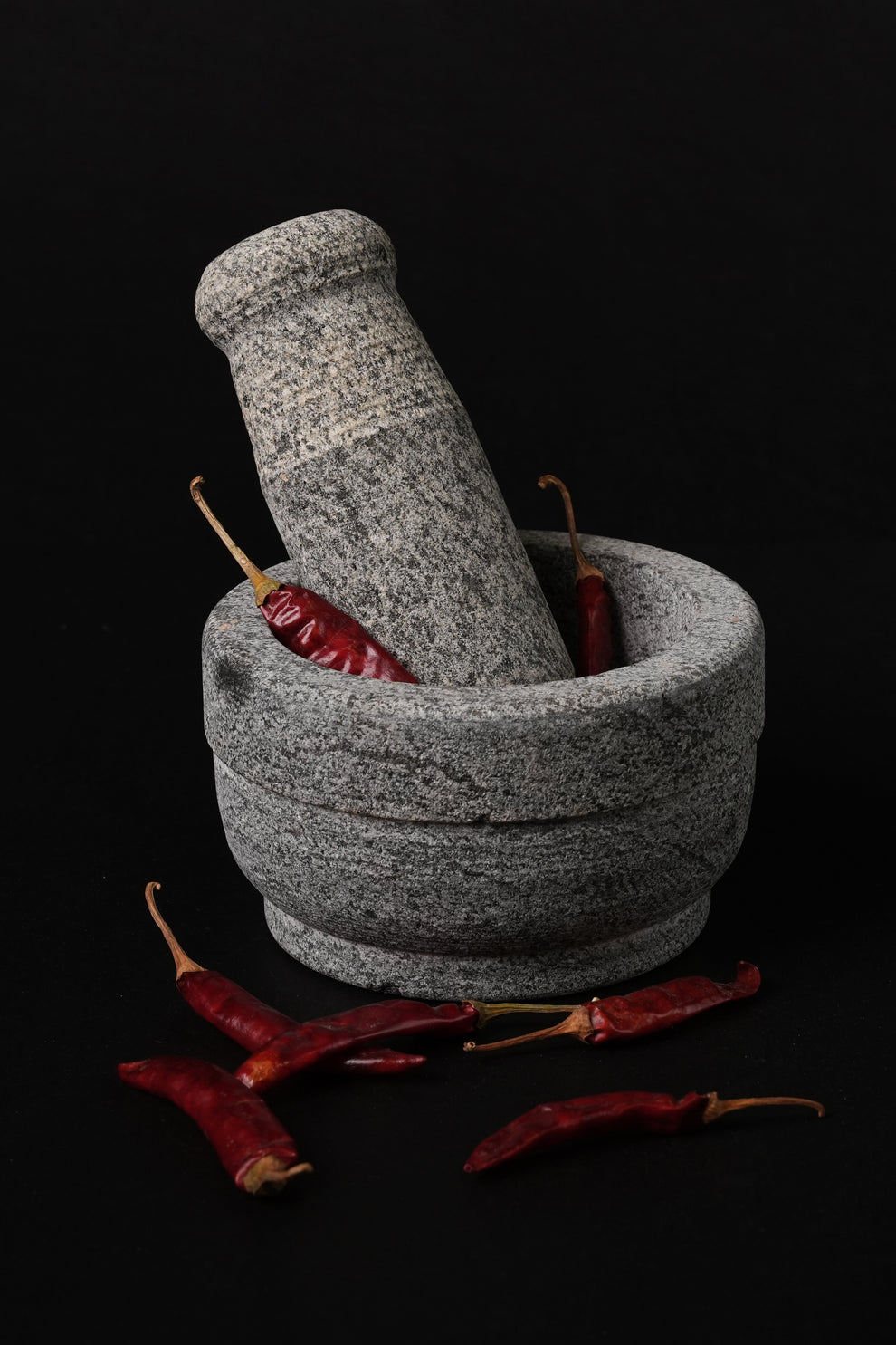Stone Mortar and Pestle/okhal aur moosal/Ural Idikal/Grinder and Musal ...